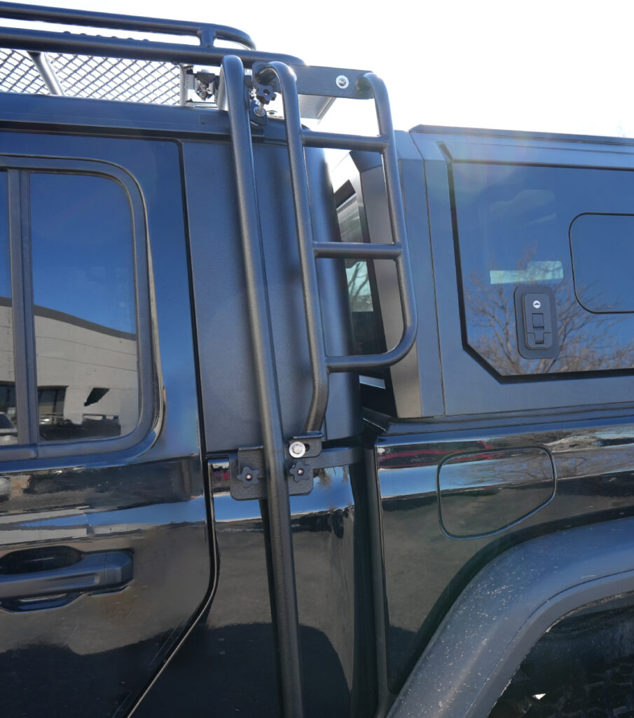 GOBI Nissan Xterra Rear Ladder (05-15) - Driver Side