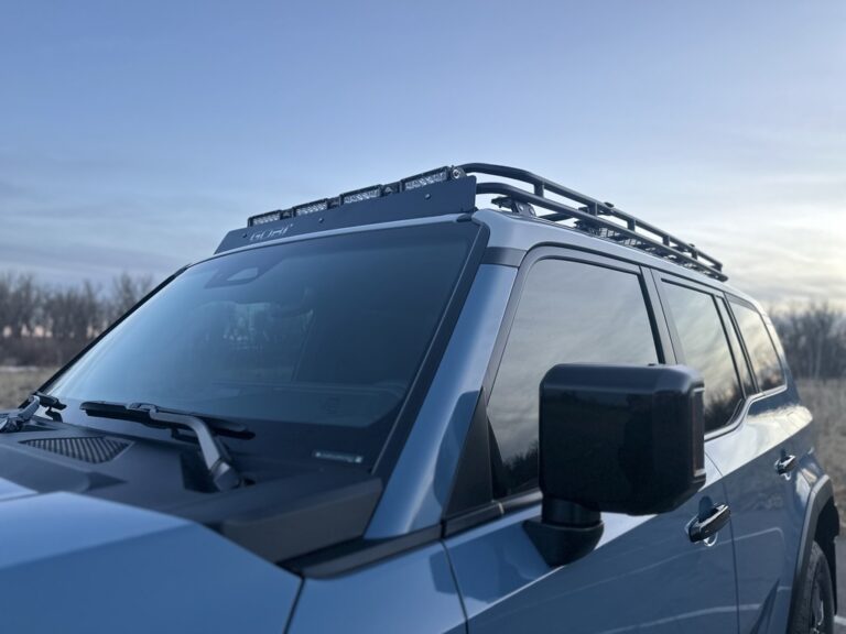 GOBI Toyota Landcruiser 200 Stealth Rack With Sunroof